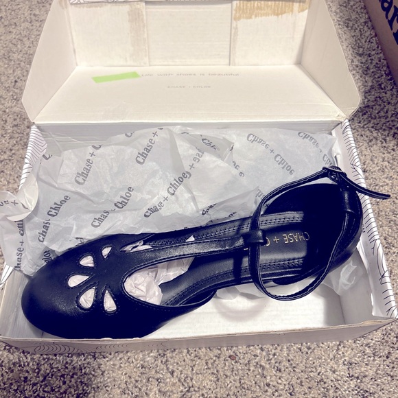 Chase + Chloe | Shoes | Chase Chloe Quarter Heels | Poshmark